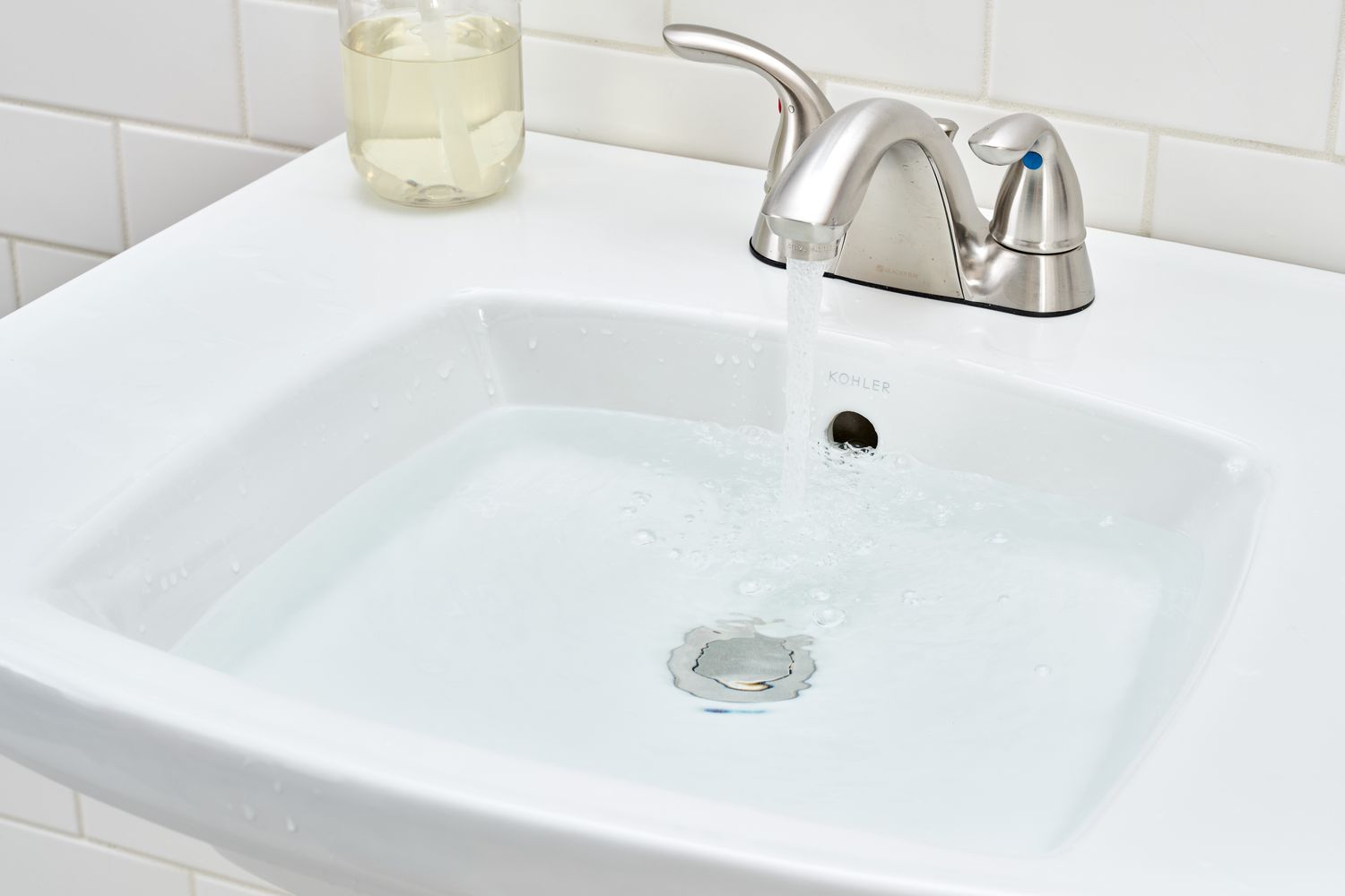 Why Is There a Hole in a Washbasin? - Kidz Herald